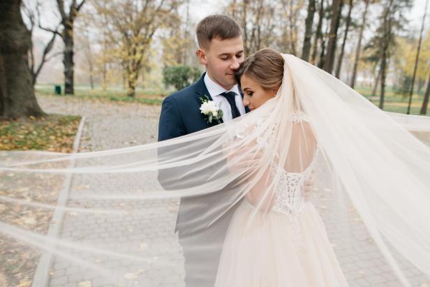 8 Wedding Traditions You Can Totally Skip | TLC.com