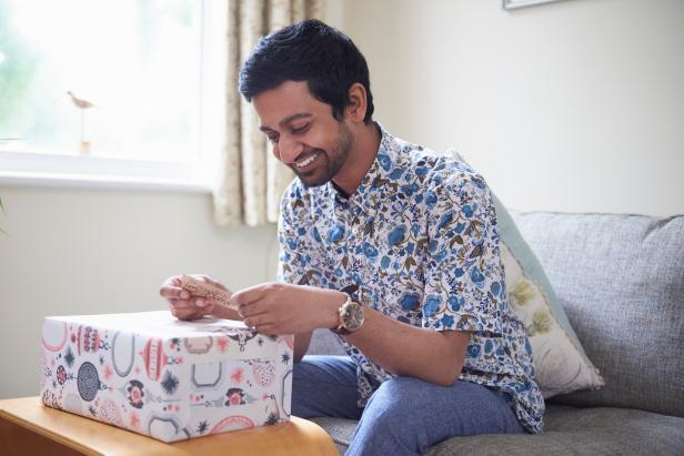 10 Thoughtful Ways to Celebrate Your Brother | TLC.com