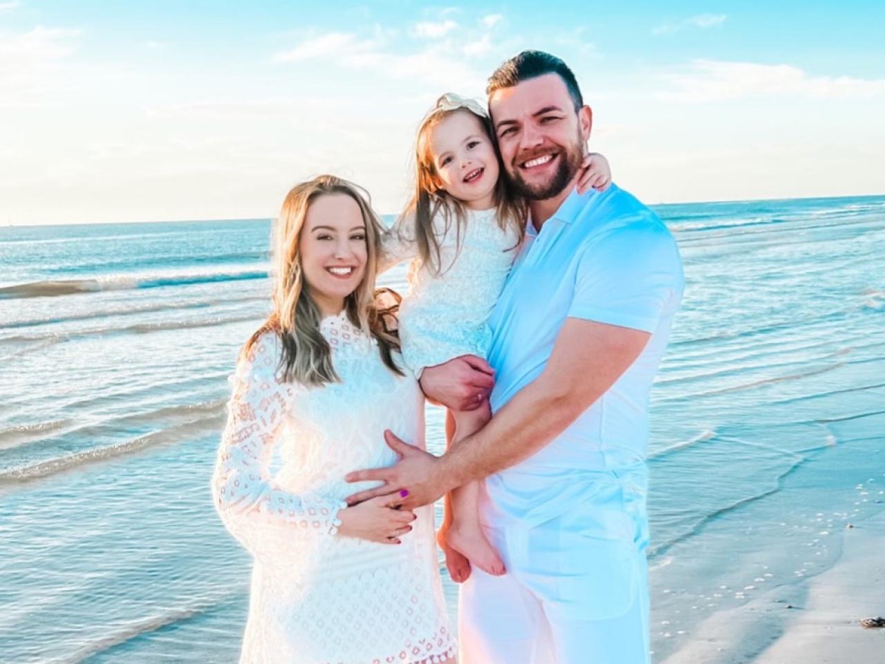 90 Day Fiancé SHOCK EXCLUSIVE: TLC Bans Andrei & Elizabeth for Life ...