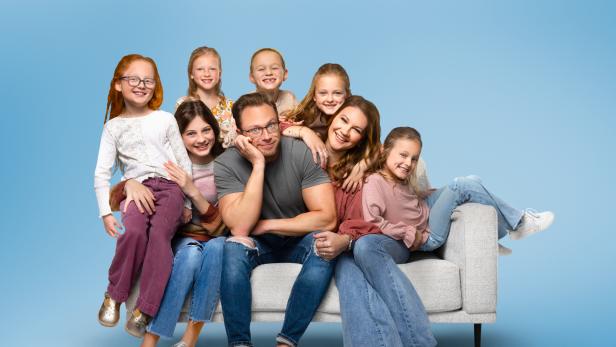 The Busbys Open Up About Raising 6 Daughters | TLC.com