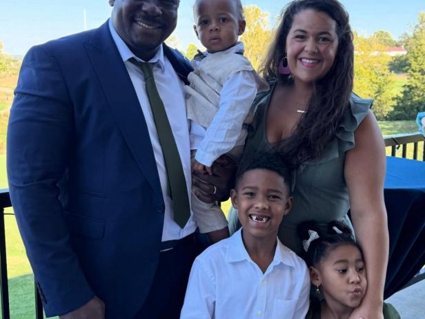 90 Day Fiance's Emily & Kobe Are Expecting Their 4th Child! | TLC.com